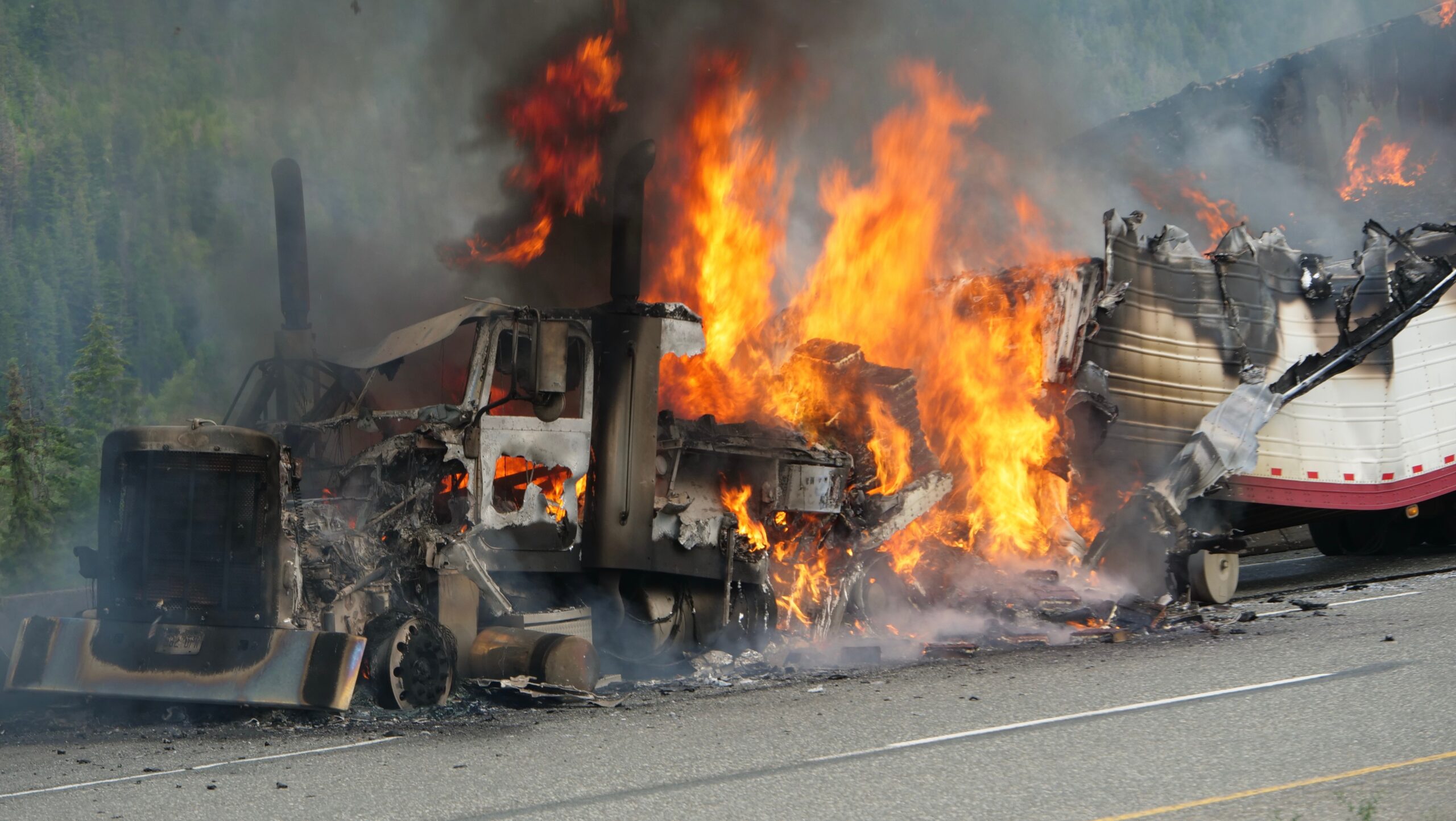 Unsecure Truck Load Accidents in Louisiana | Stag Liuzza